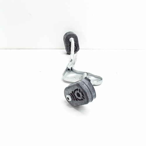 MB C W204 REAR LEFT EXHAUST PIPE BRACKET SUSPENSION A2044901037 NO DUTY ...