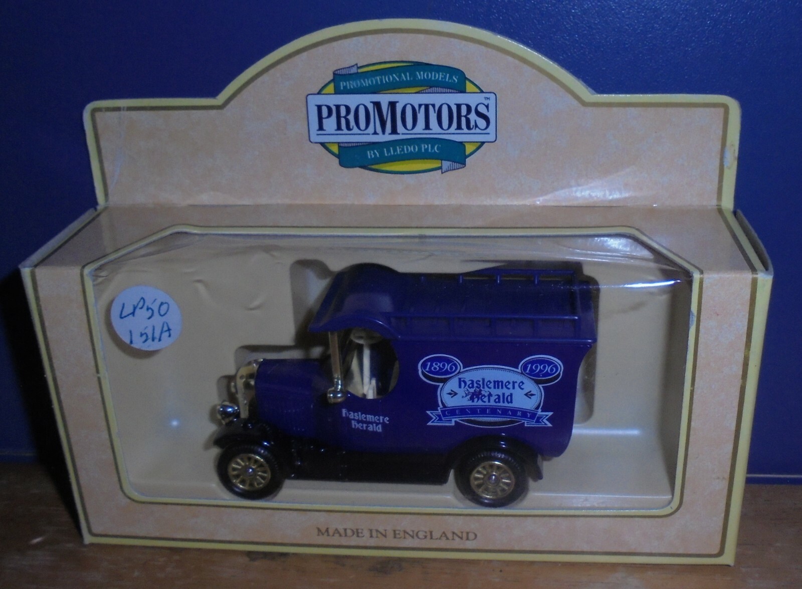 Lledo Days Gone DG50 LP50 Bullnose Morris Vans 101+ Discount Postage ...