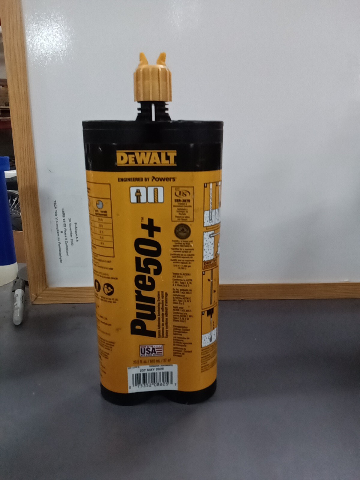 DEWALT Pure50+ Epoxy Injection Adhesive Anchoring System - 20.5 fl.oz ...