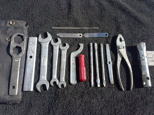 1969 Honda CB750 Vintage Sandcast K0 K1 tool kit OEM tappet feelers ...