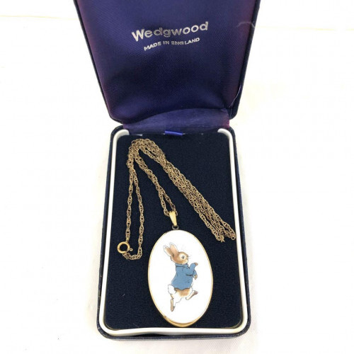 WEDGWOOD Peter Rabbit Necklace 50cm gold-plated chain and 4cm x 3cm ...