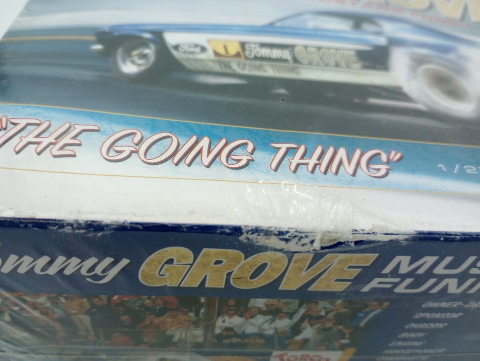 Tommy Grove Mustang Funny Car Model Kit Polar Lights 1/25 NHRA Legends ...