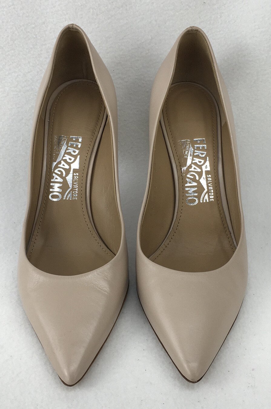 Salvatore Ferragamo SUSI New Bisque Leather Pump Size… - Gem