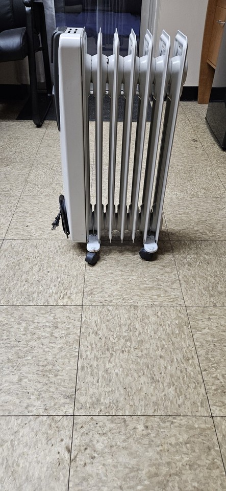 De'Longhi Oil filled Radiator Heater, 1500W Electric Space Heater for ...