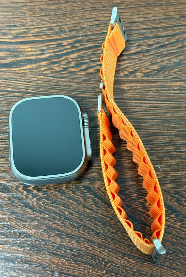 Apple Watch Ultra 2 49mm Titanium - Orange Alpine Loop - Exec Cond ...