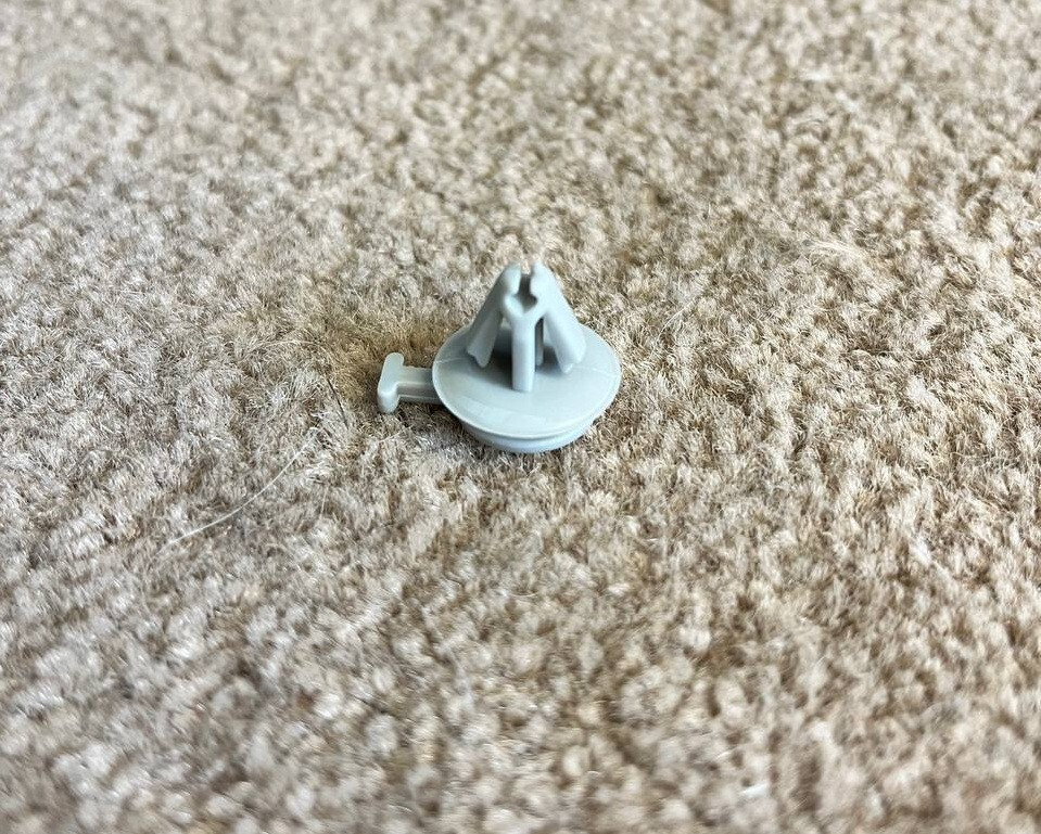 FIT TESLA WHEEL ARCH TRIM CLIPS FASTENERS | eBay UK