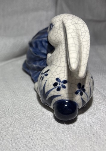 Vintage Signed Dedham Pottery Potting Shed Rabbit Cabbage BUNNY Blue ...