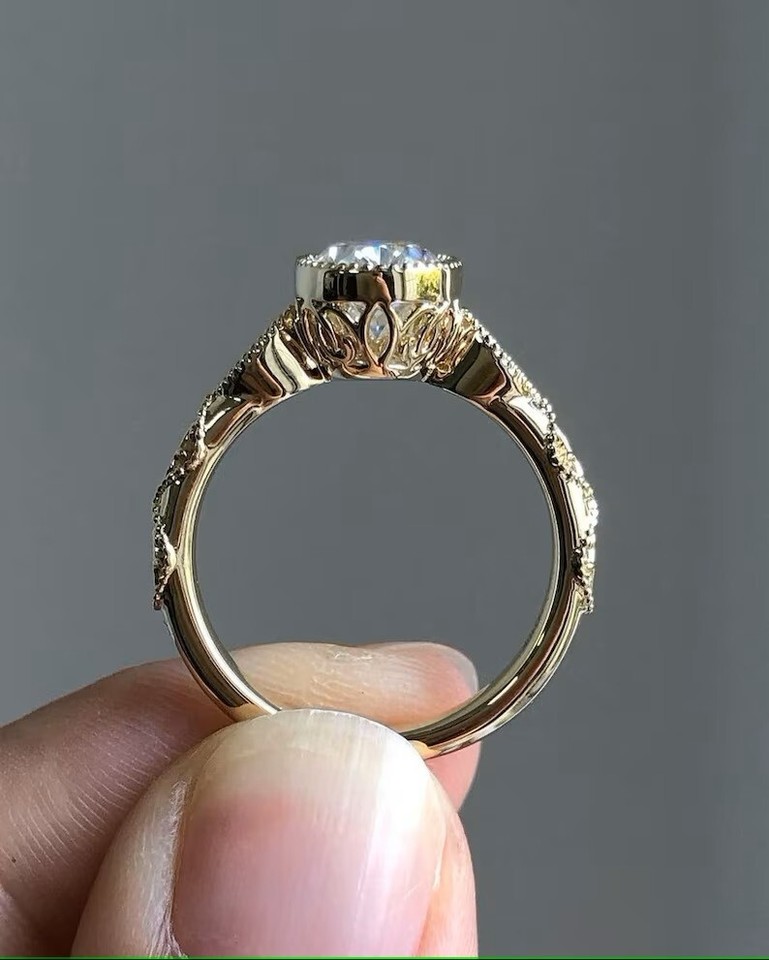 Filigree Bezel Set Wedding Ring Oval Cut Moissanite Engagement Ring for ...