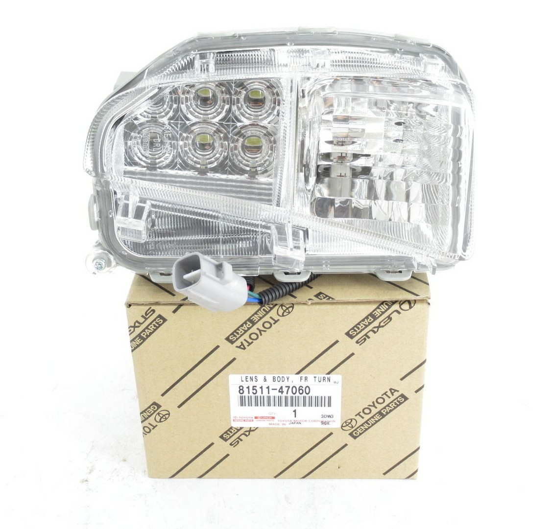 Genuine OEM Toyota 81511-47060 Passenger Front Turn Signal Lamp 2012 ...