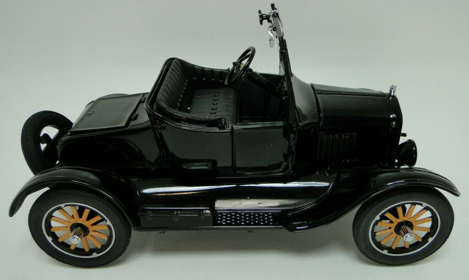 Ford Antique Vintage Classic Custom Built Metal Model T Concept Promo ...