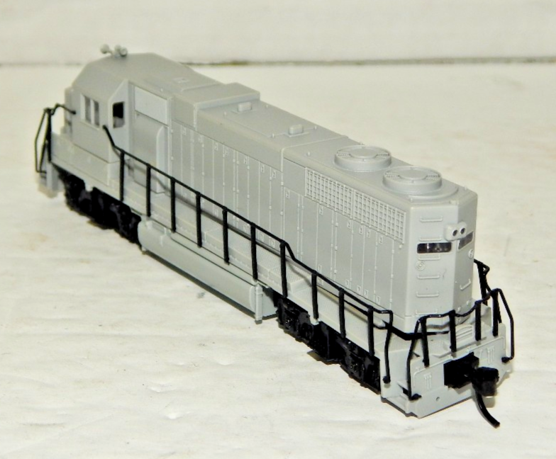 Atlas - #49800 N Scale Undec EMD GP38 Locomotive w/o DB - Pre-Owned ...
