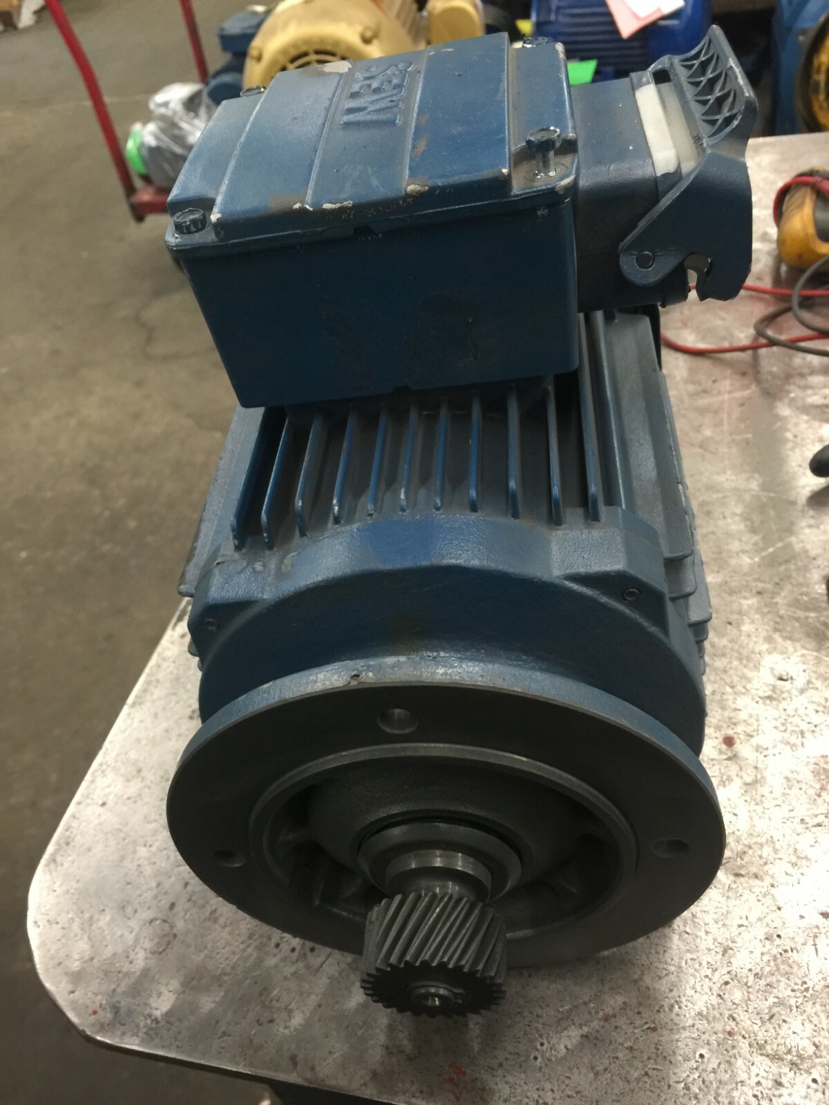 SEW AC Motor TYPE# DRE90M4/FG/ASE1/TF 1.5 HP 1740 RPM FR# 90M TEFC 277/ ...