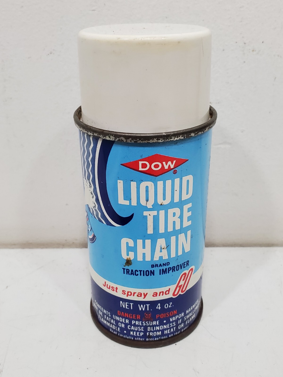Vintage 1967 LIQUID TIRE CHAIN Spray Oil Can Dow Chemical Co. Ice Snow ...