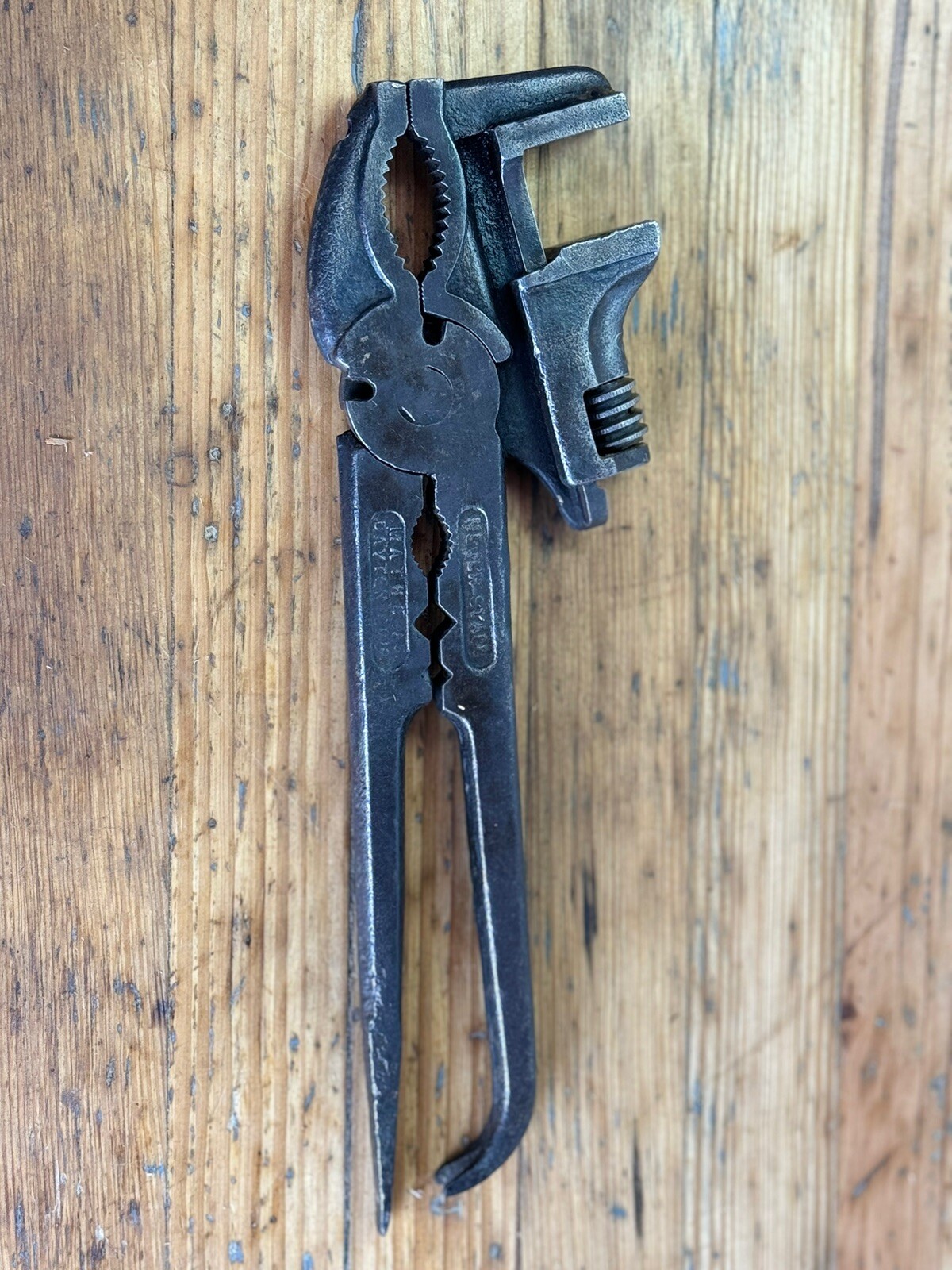 VINTAGE ANTIQUE MATHEWS DAYTON O. "NEVER-STALL" MULTI TOOL MONKEY ...