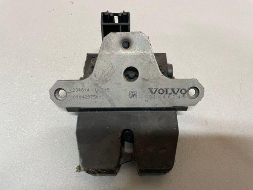 VOLVO V40 Hatchback 31440245 Verrouillage du Hayon 1.60 Diesel 84kw ...