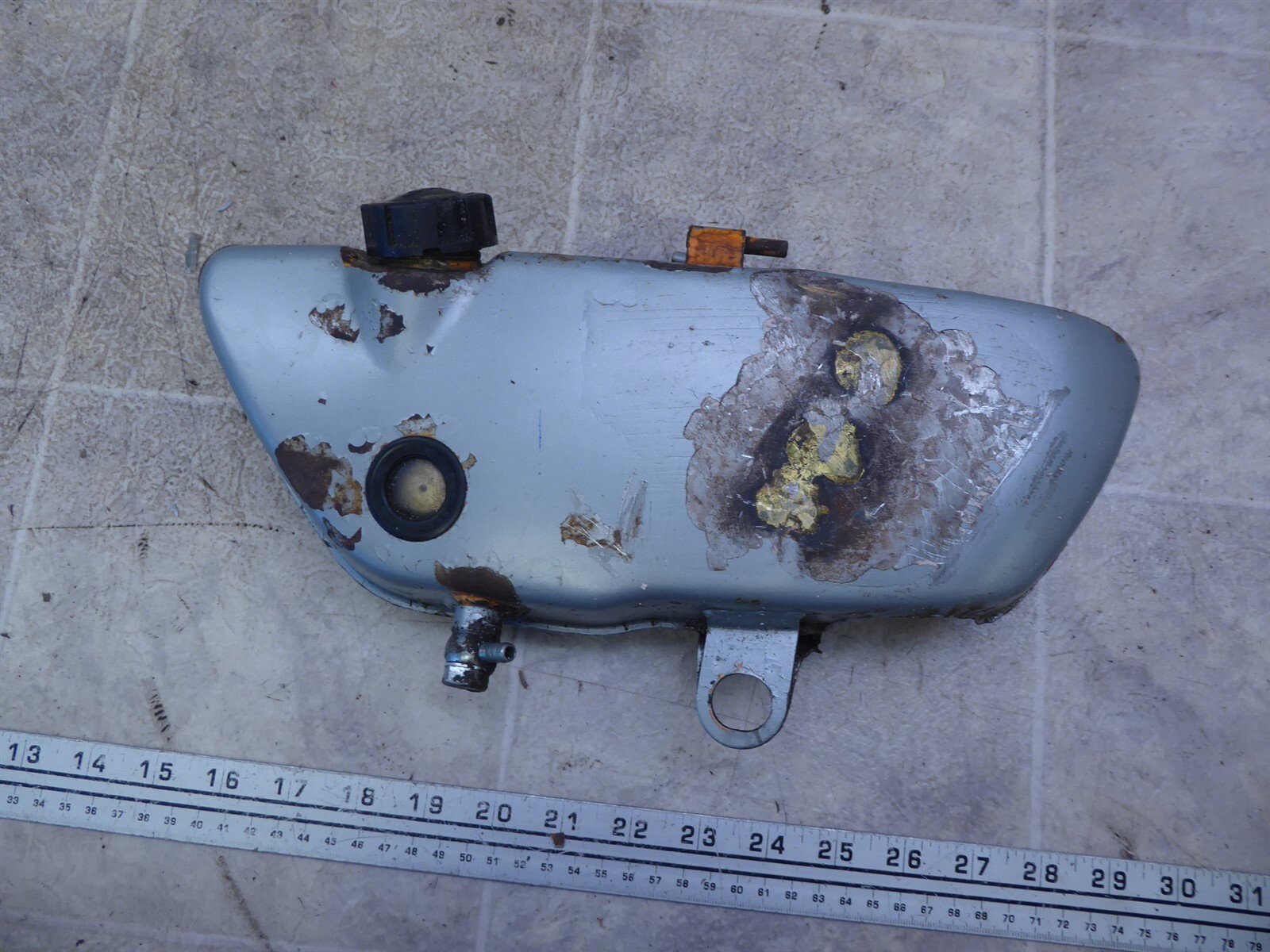 1972 Kawasaki F7 175 Enduro K313-3) oil tank reservoir with cap | eBay