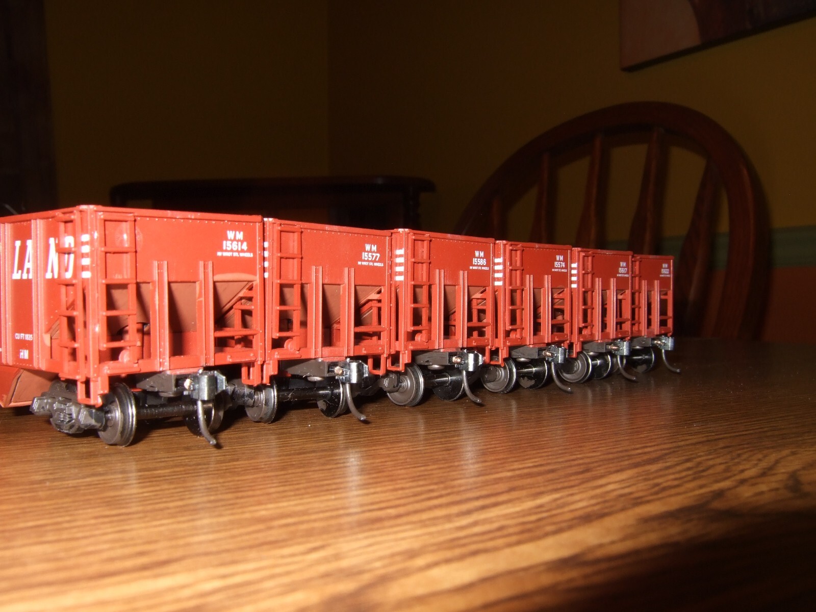 HO Stewart Hobbies 6-Pack of 55 ton 2- Bay W.M. Hopper Built Kits W/ KD ...