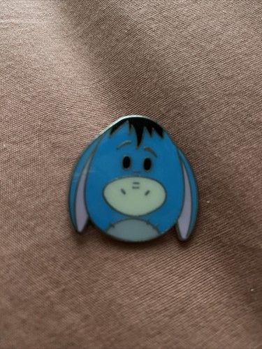 Easter Eggs Mystery - Eeyore Disney Pin Spring 2018 | eBay