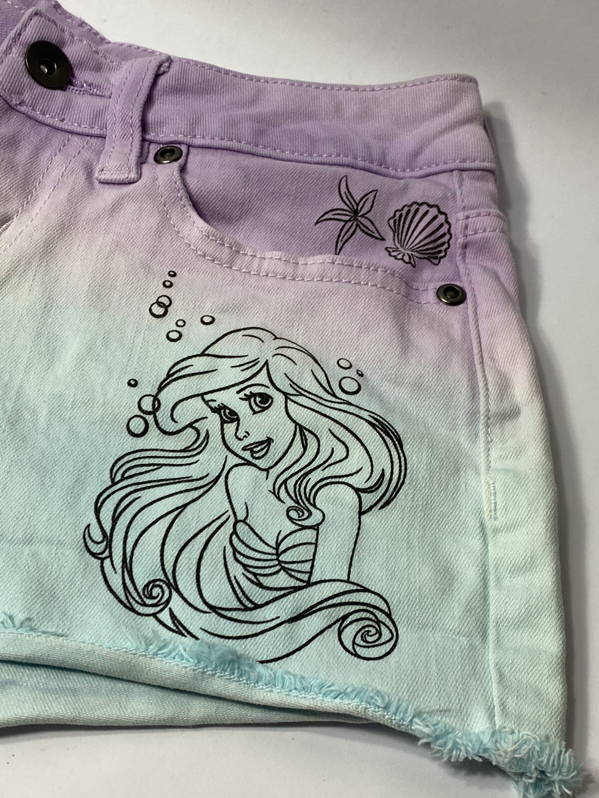 Disney The Little Mermaid Size 1 Juniors Ariel Dip Dye Cut-Off Raw Hem ...