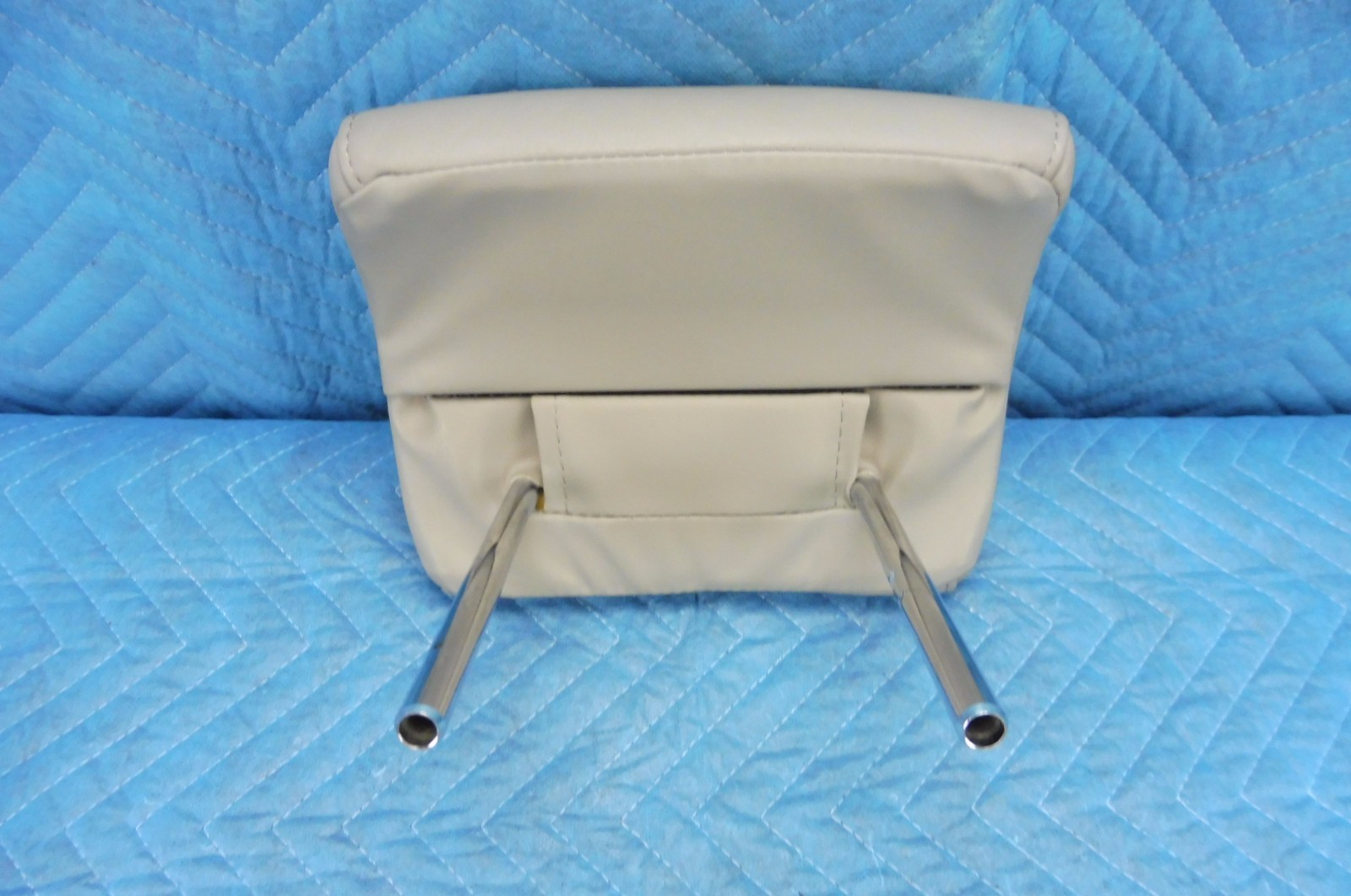 Lexus ES300 ES330 Rear Seat Center Headrest Leather 2002 2003 2004 Gray ...