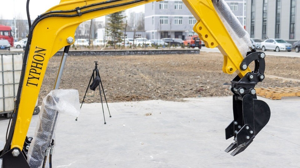 NEW Mini Excavator 200mm Narrow Bucket Attachment 7.87' Teeth Trenching ...