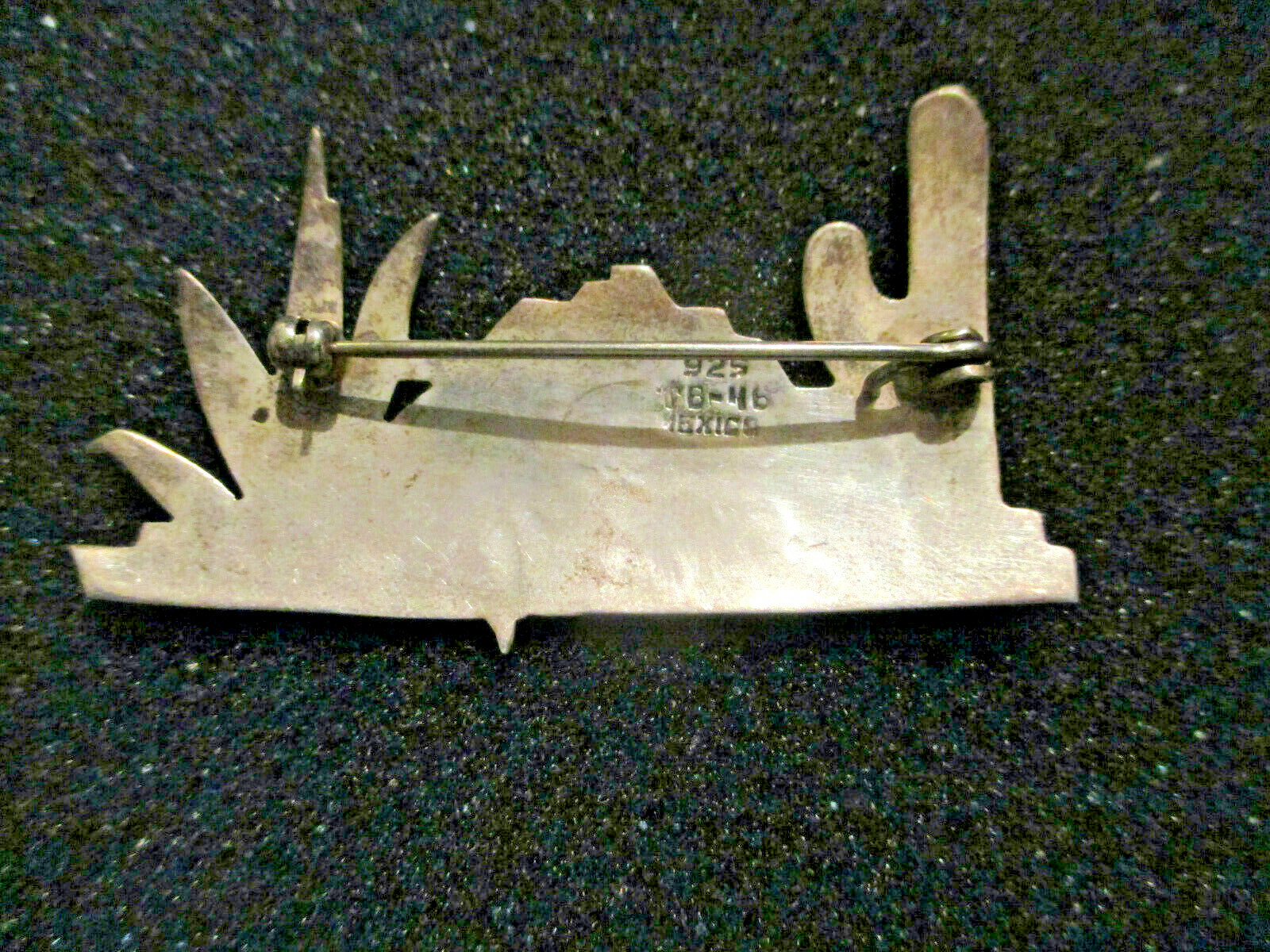 ARTISAN MADE MEXICAN PIN: STERLING SILVER. HALLMARKE… - Gem