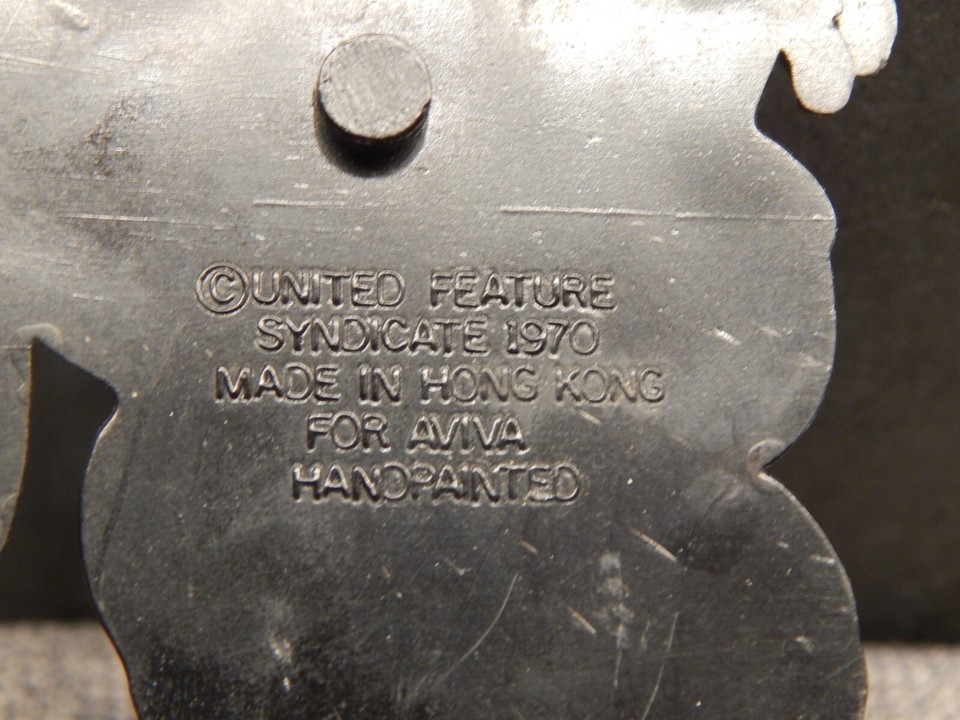 Aviva 1970 "LINUS VAN PELT Trophy~5" tall~"We All Have Our Hang-Ups ...