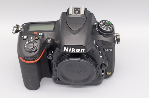 Nikon D750 24.3MP Digital SLR Camera Body Only - shutter count : 10,304 ...