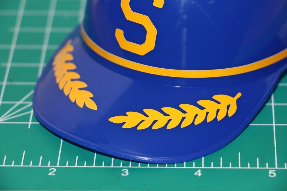1969 Seattle Pilots Baseball Ice Cream Helmet Stadium Sundae *DIECUT ...