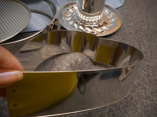 THE PAMPERED CHEF SPRINGFORM PAN SET WITH HEART #1540 | eBay