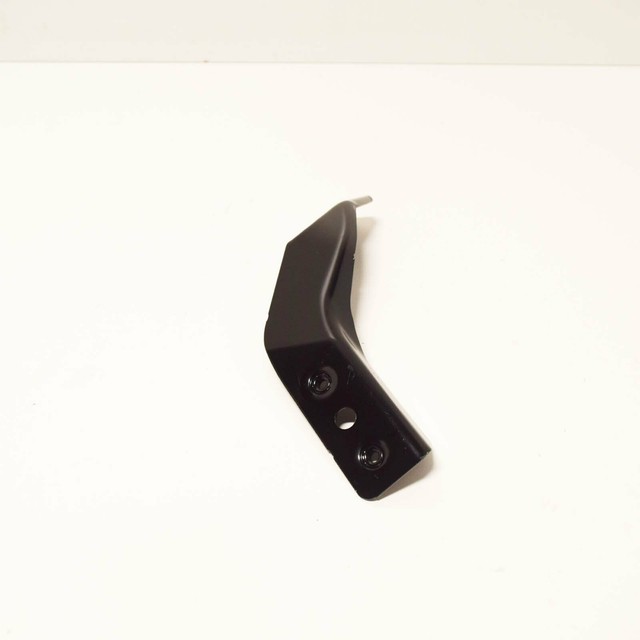 Mercedes-Benz C-class W204 2009 Front Right Bumper Bracket A2046200285 ...