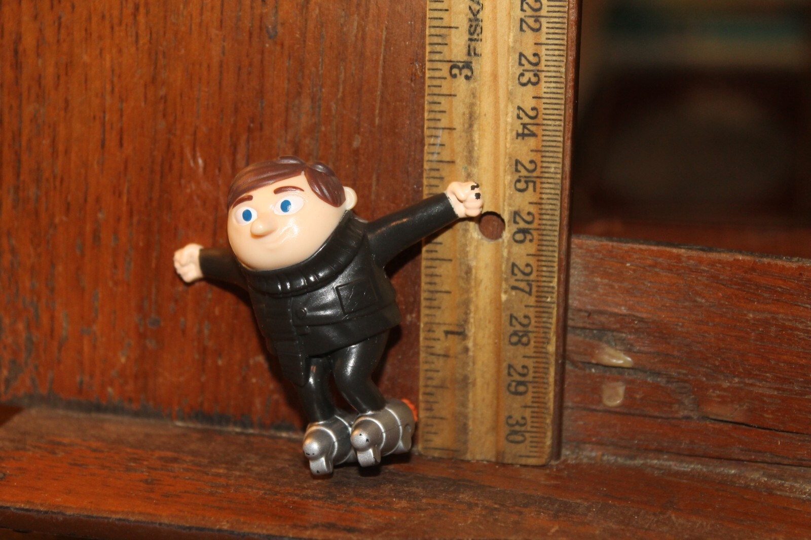 Minions Young Gru on Jet Skates PVC Action Figure | eBay