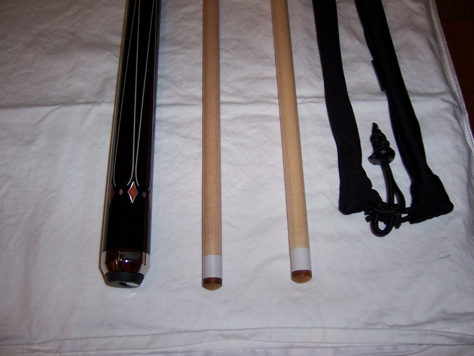 Predator's all time most beautiful pool cues, (NOS) "Fire and Ice ...