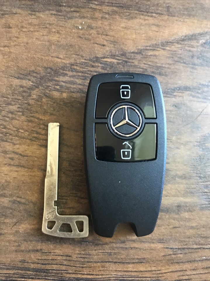 OEM 2019-2021 MERCEDES BENZ SPRINTER SMART KEY FOB FCC NBGDM3 | eBay