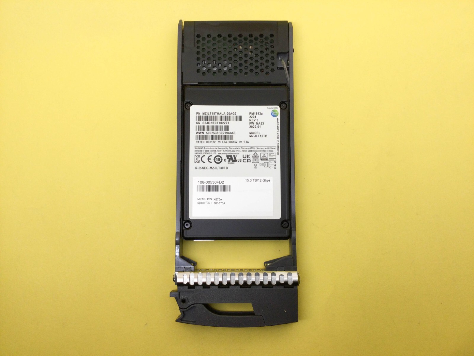 X670A NetApp 15.3TB 2.5" SAS 12Gbps SSD 108-00530 MZ-ILT15T0 ...