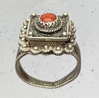 Poison Pill Box Locket Ring SILVER (800)& Gem Beaded Size UK 'M ...