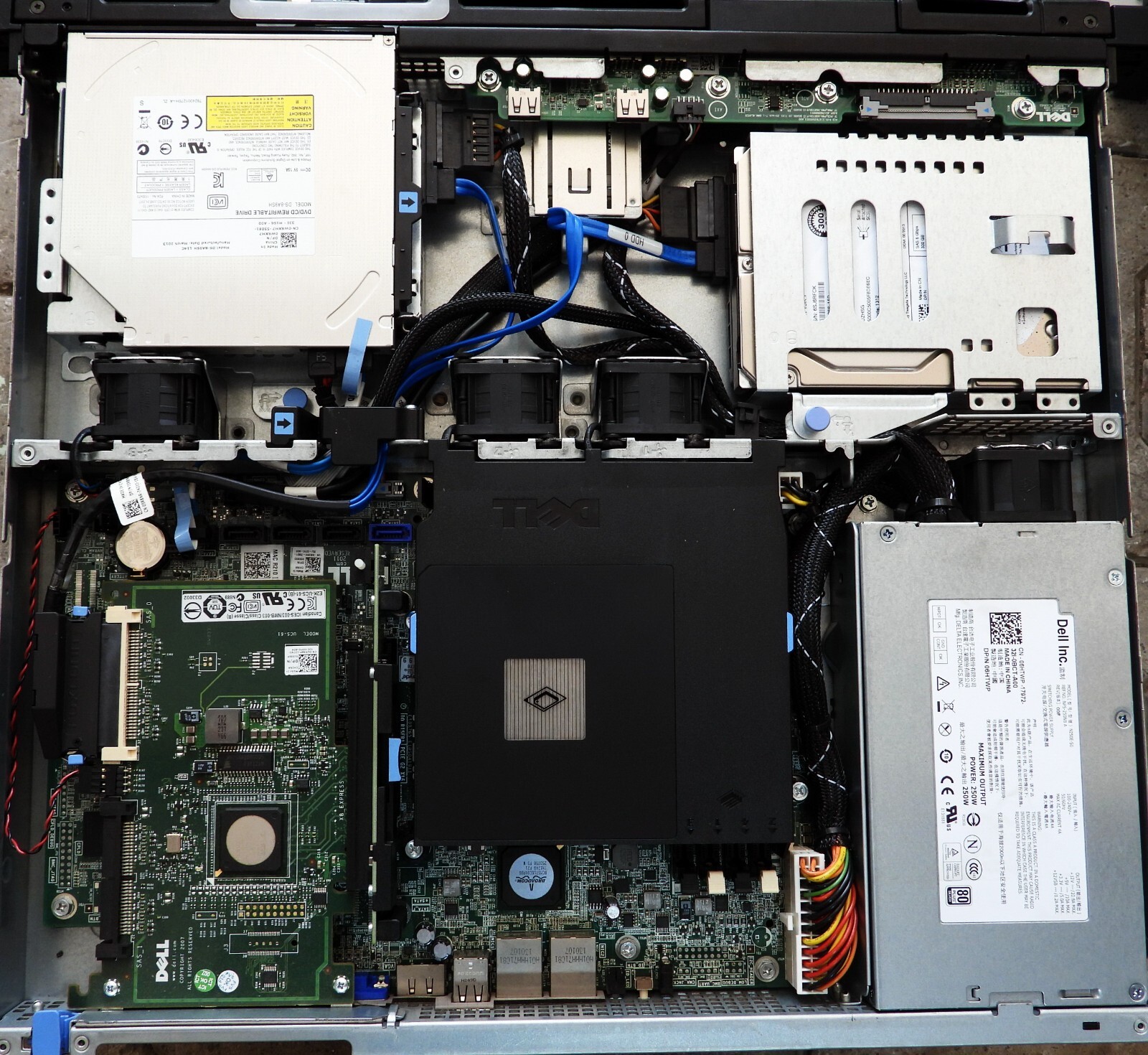 DELL POWEREDGE R210 II ULTRA COMPACT RACK NETWORK SERVER MODEL E10S ...