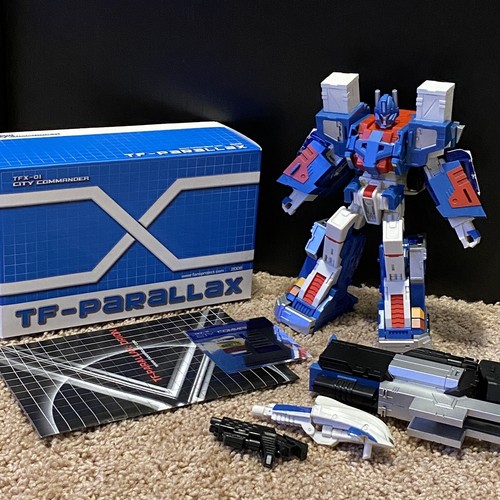 Transformers Ultra Magnus + FansProject TFX-01 TF-Parallax City ...