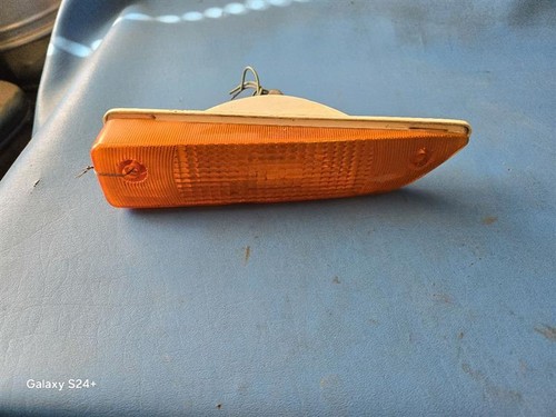 74 DATSUN 610 LEFT PARK LIGHT TURN SIGNAL 10149 | eBay
