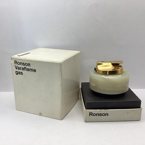 VTG Ronson Onyx & Gold Tone Top Varaflame Gas Table Lighter Boxed (H2 ...