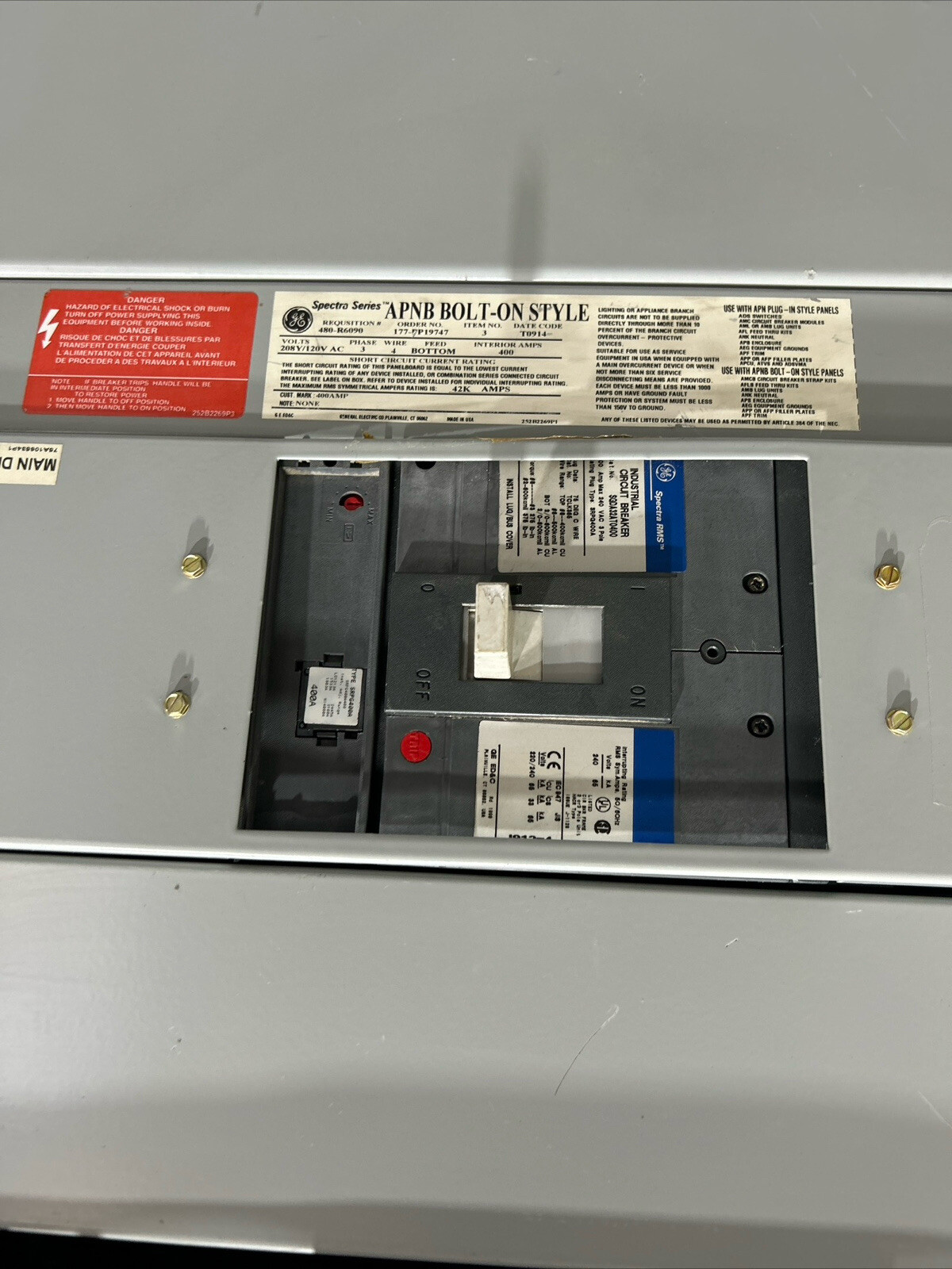 400 Amp 208y/120v GE Spectra Series APNB Panelboard 3PH 4W With ...