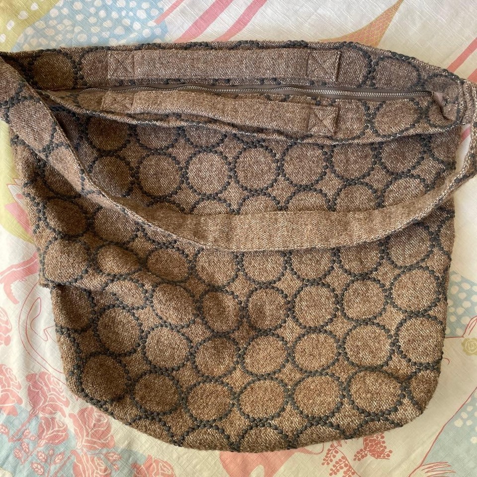 Minapelhonen Large 2-Way Shoulder Bag Brown 41cm x 46cm x 33cm | eBay UK