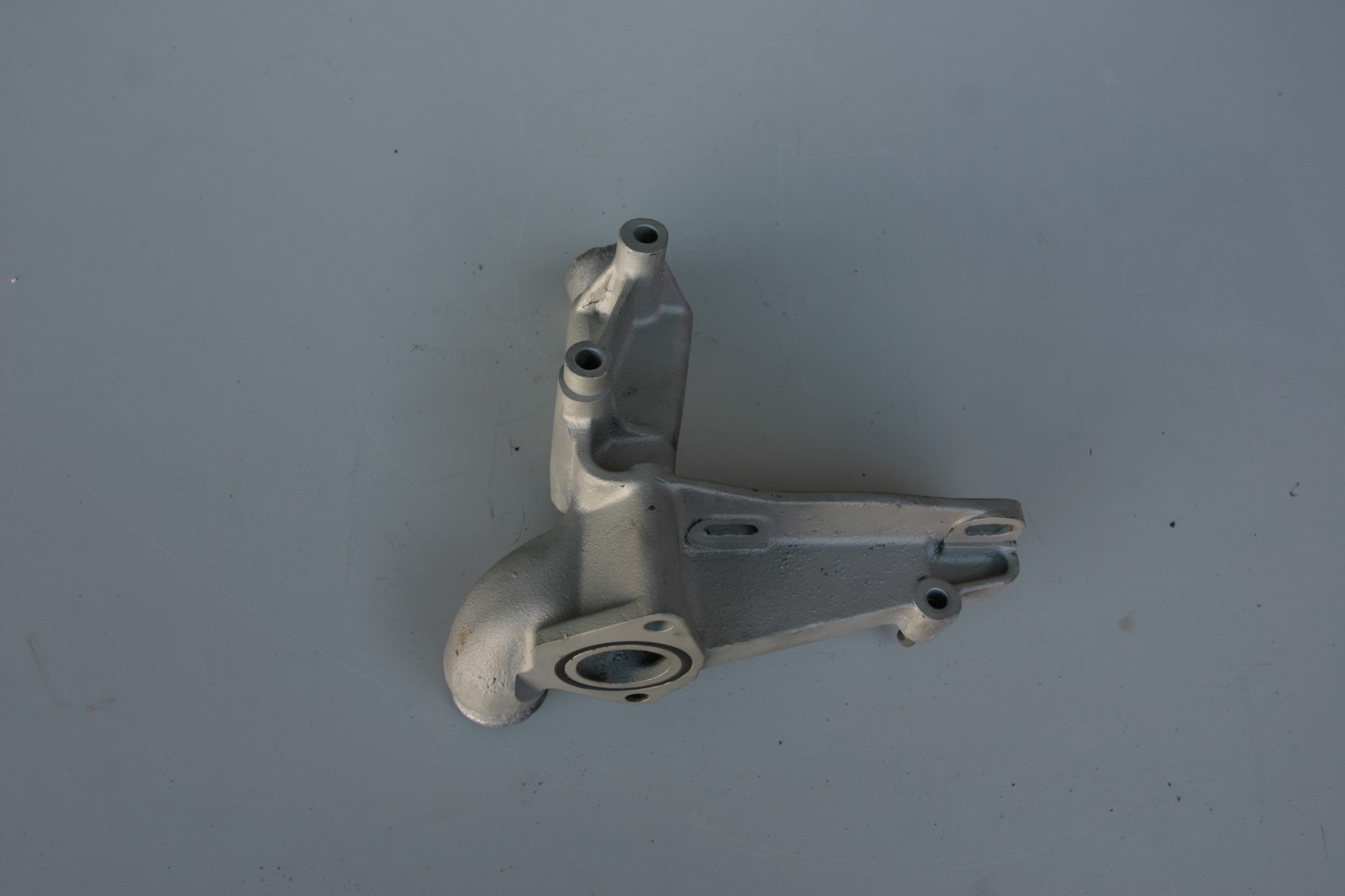 Mercedes 300SEL W109 AIR SUSPENSION COMPRESSOR BRACKET M116 | eBay