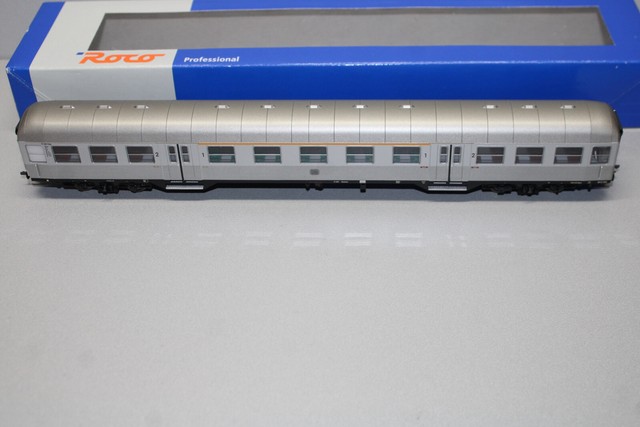 Roco 45481 4-Achser Commuter Car 2.Klasse DB Light Gauge H0 Boxed #2 ...