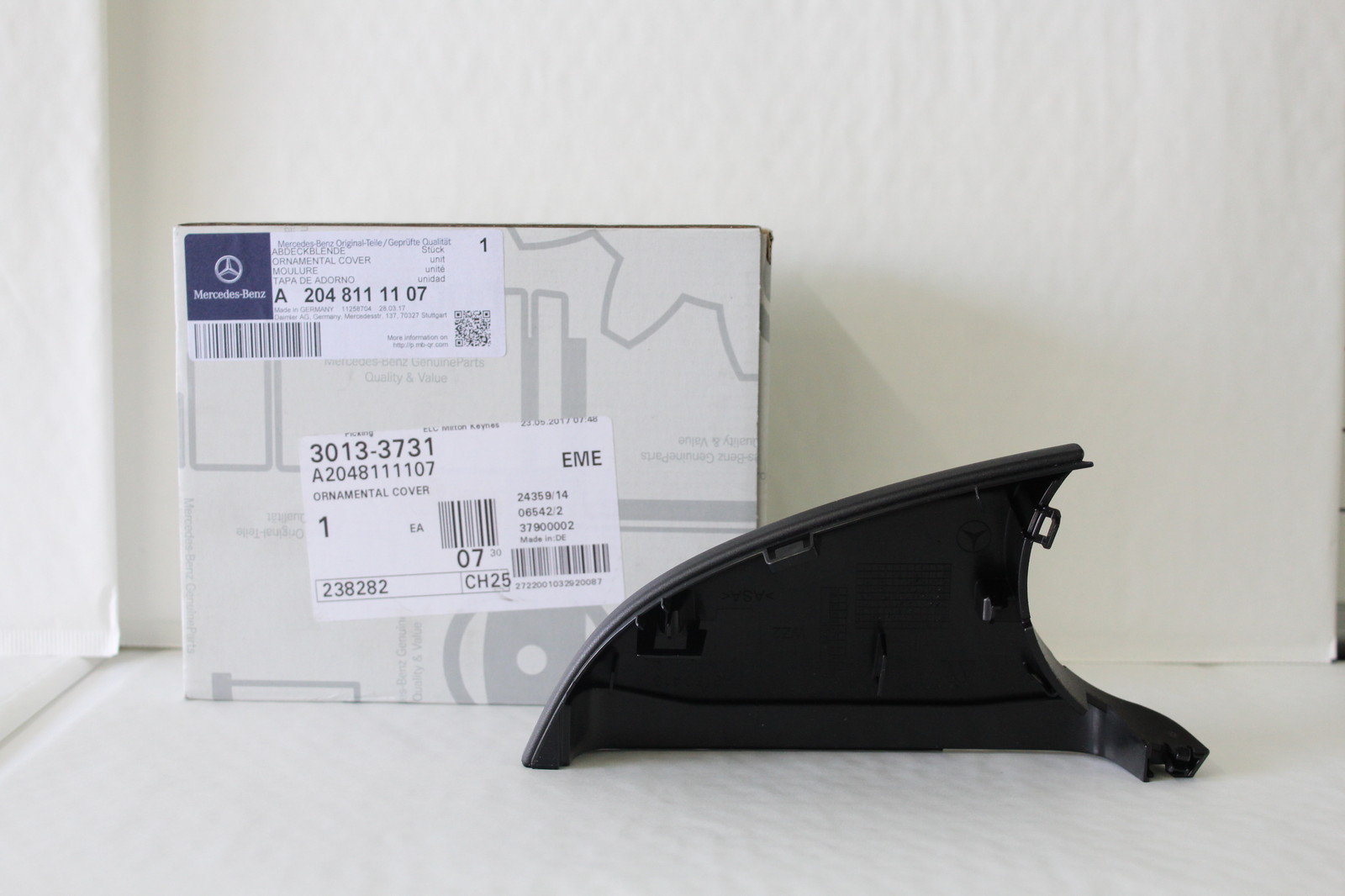 Genuine Mercedes-Benz W204 C-Class LH Wing Mirror Black Under Trim ...