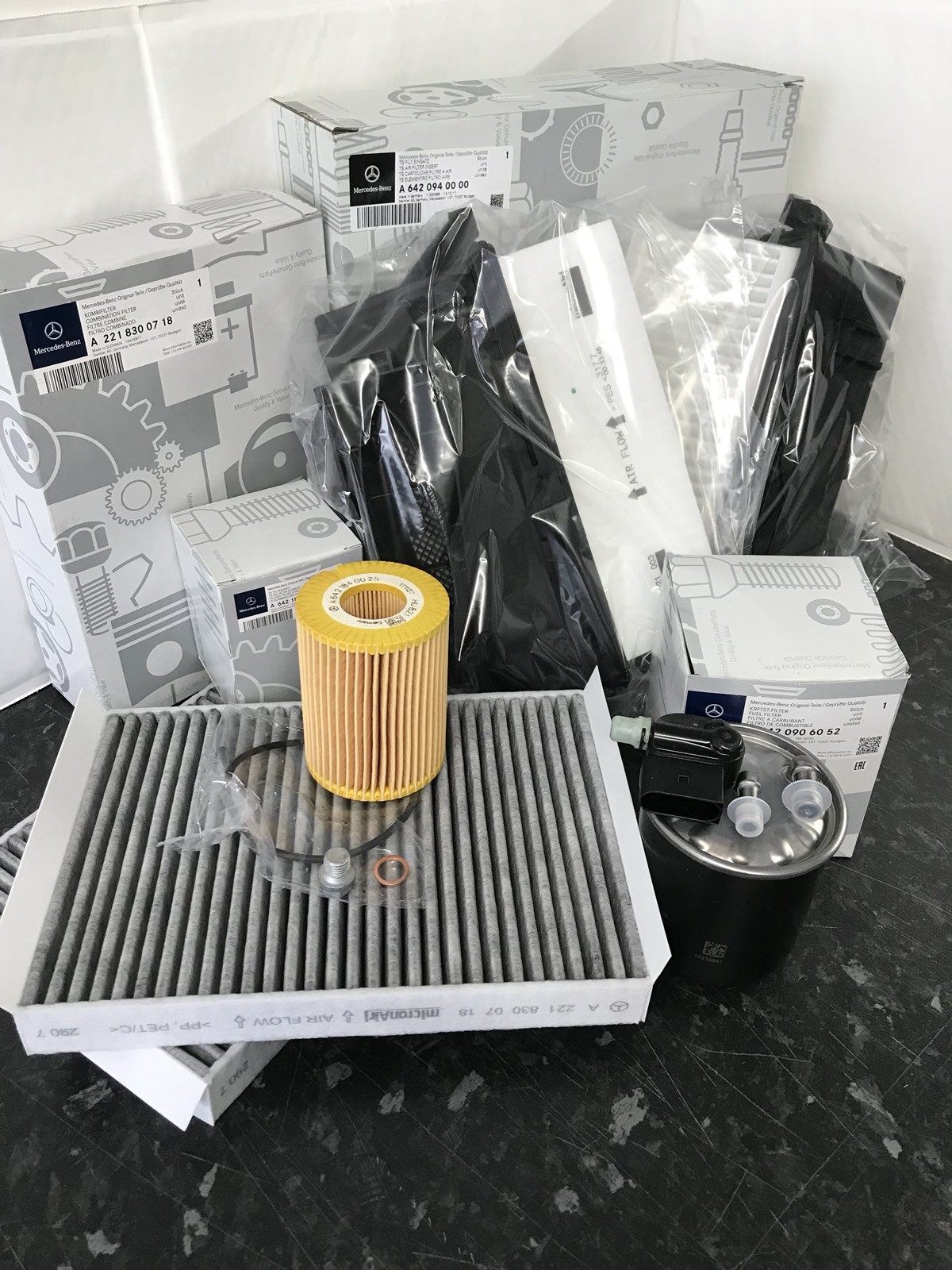 Genuine Mercedes-Benz W164 ML 320/350 Diesel CDI OM642 Filter Service ...