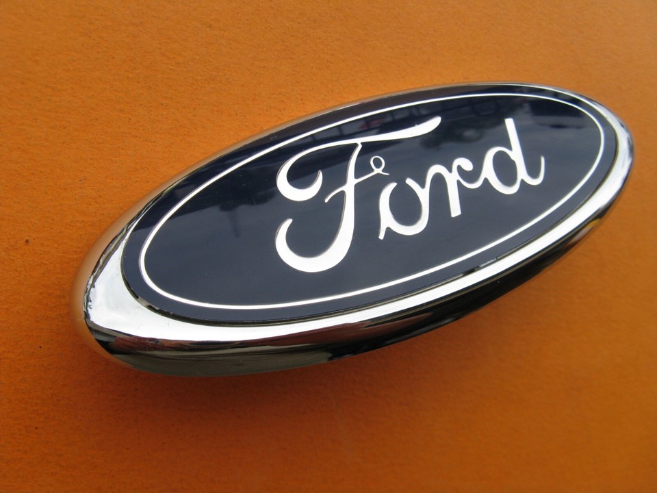 FORD BLUE EMBLEM LOGO BADGE SIGN SYMBOL f2ub-8c020-aa USED A39214 | eBay