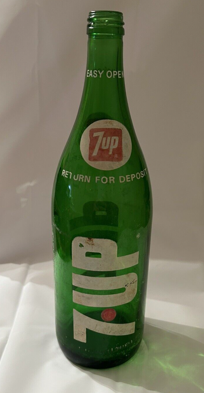 Vintage 7 Up Green Glass Beverage Soda Pop Collector Bottle 32 fl oz ...