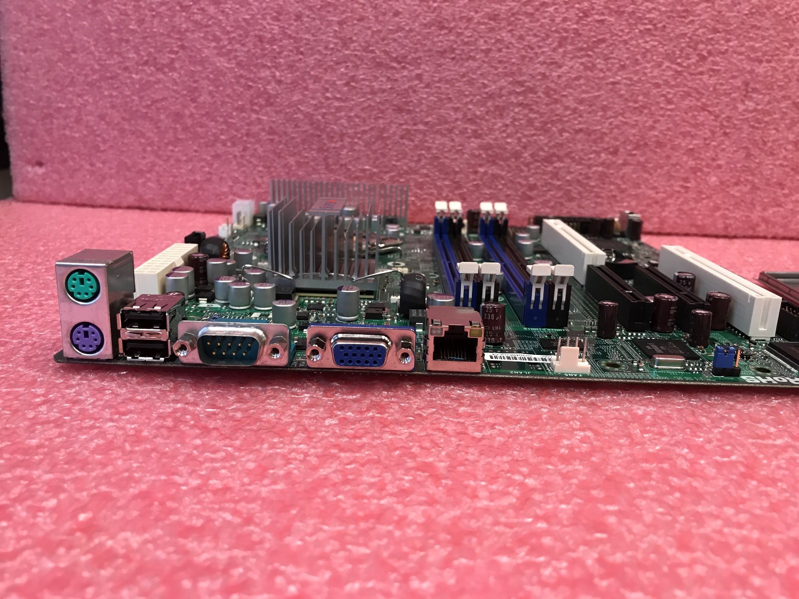 Supermicro X7SBL-LN1 w/ Intel 3200/ICH9R LGA775 Socket, DDR2 micro ATX ...