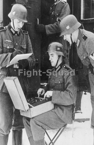 WW2 Picture Photo Russia 1942 German Cipher Machine Enigma use by ...